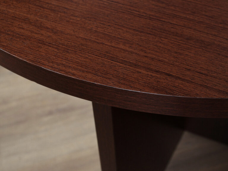 Executive Round Office Table – Nicmaa Furniture